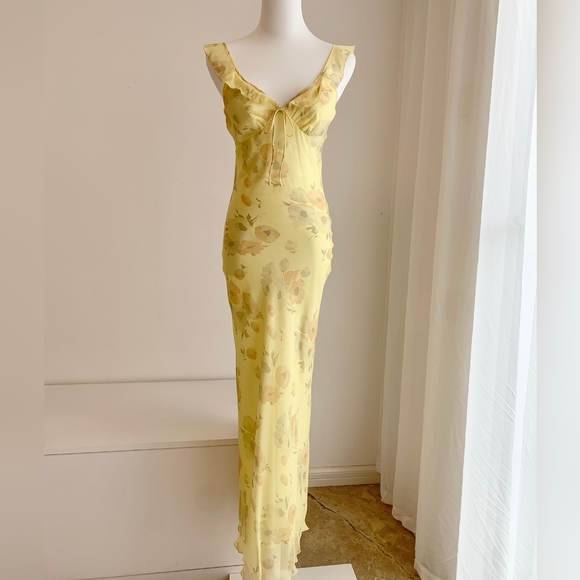 Realisation Par | Dresses | Realisation Par Yellow Floral Midi Dress ...
